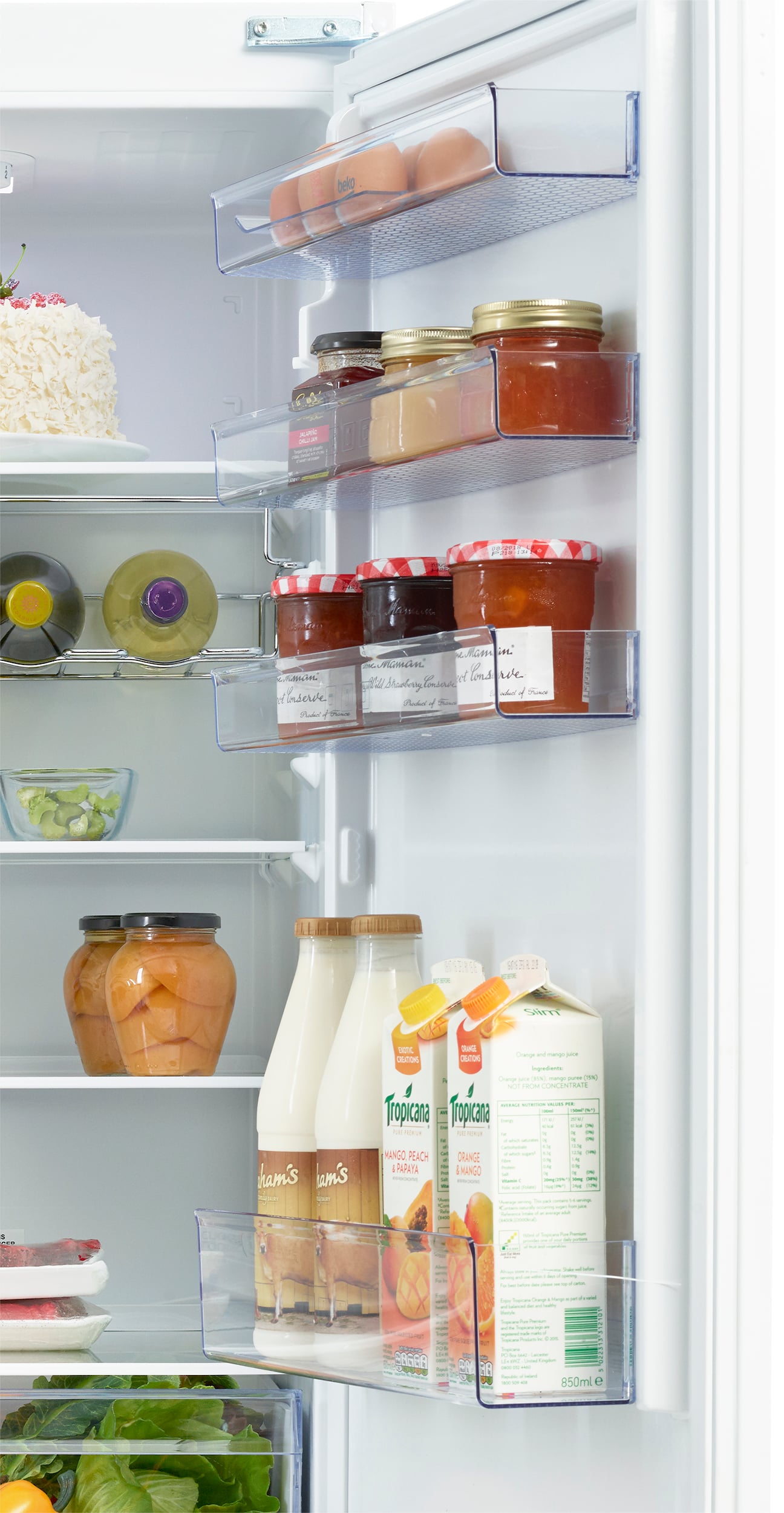 Integrated Fridge Freezer with Chrome Wire Rack BCSD173 | Beko UK