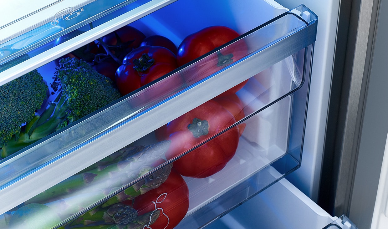 American Fridge Freezer With Wine Cooler | LM16251W | Leisure
